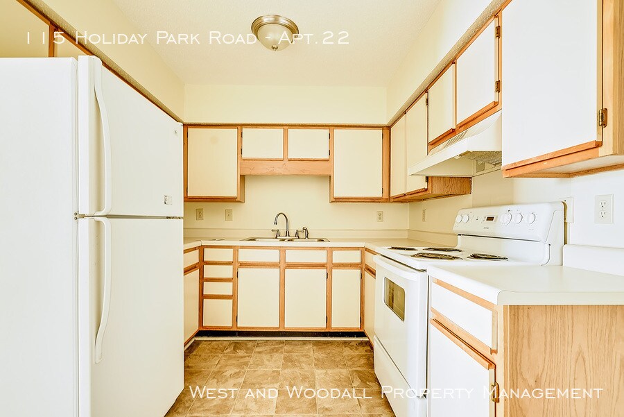 115 Holiday Park Rd Unit Apt.22, Hillsborough, NC 27278 - Room for Rent ...