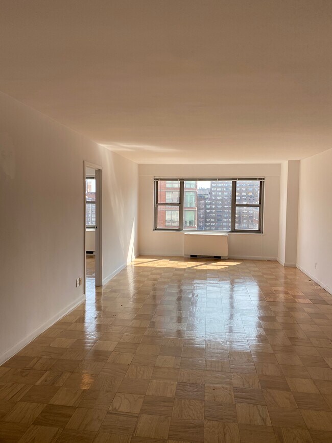 Regency Towers Apartments - New York, NY | Apartments.com