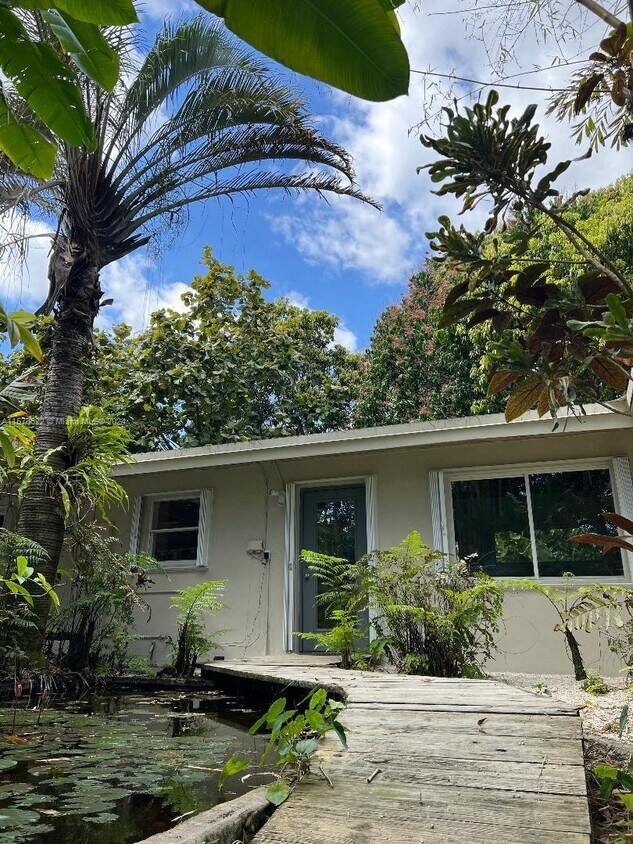 7860 SW 124th St, Miami, FL 33156 - House Rental in Miami, FL | Apartments.com