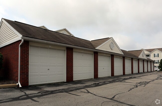 Forest Ridge Rentals - Cuyahoga Falls, OH | Apartments.com