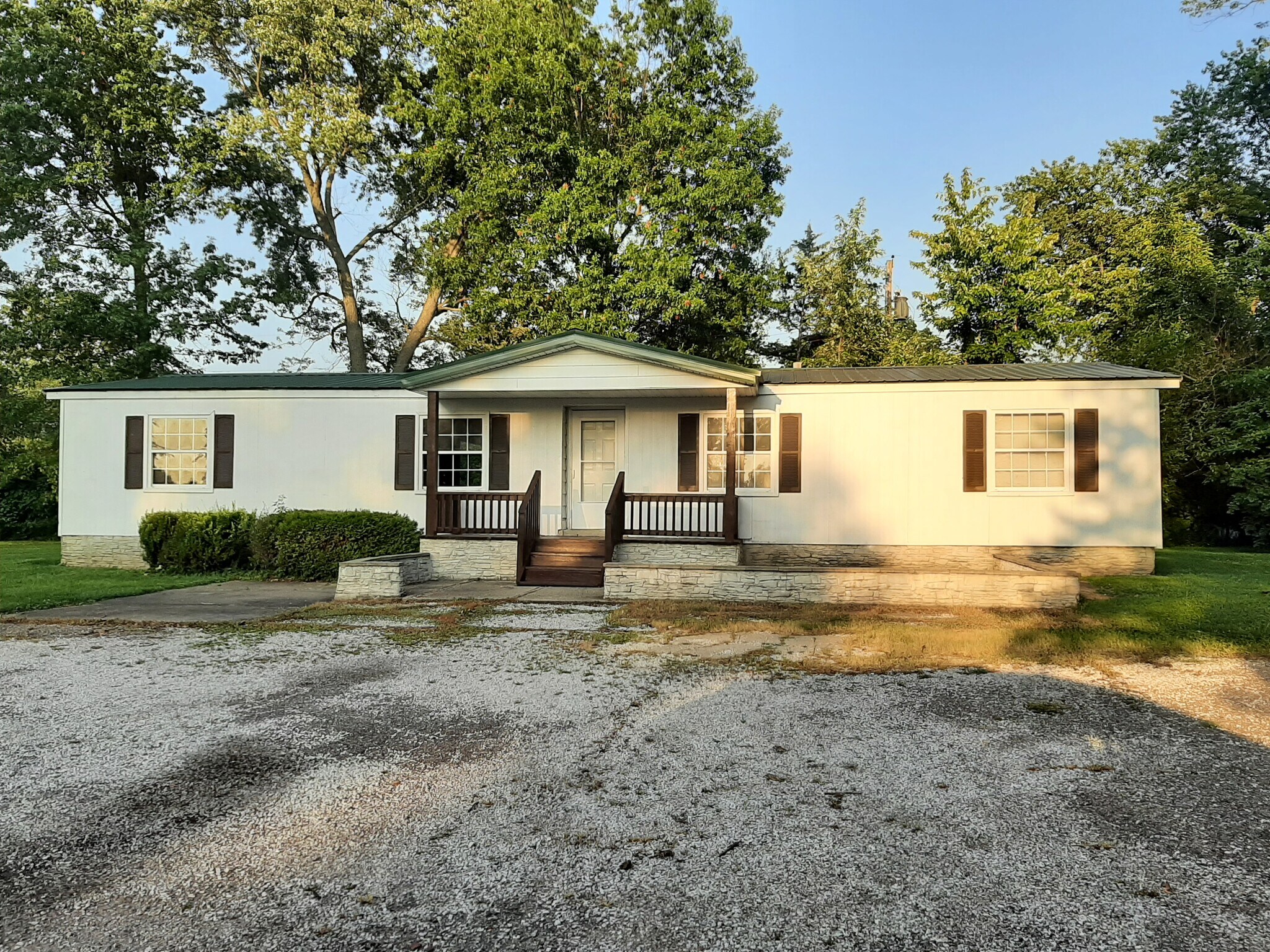 2151 E Eaton Dr, Terre Haute, IN 47802 - House Rental in Terre Haute ...