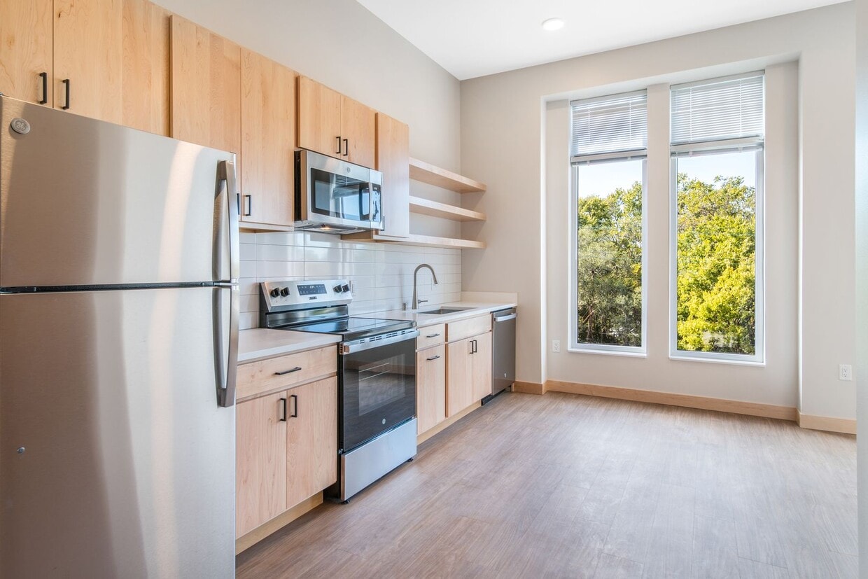Starkweather Place - 215 N Fair Oaks Ave Madison, WI 53714 | Apartments.com