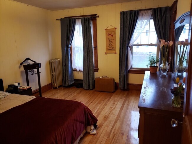 14 Edgewater Ave Unit 2, Shrewsbury, MA 01545 - 14 Edgewater Ave ...