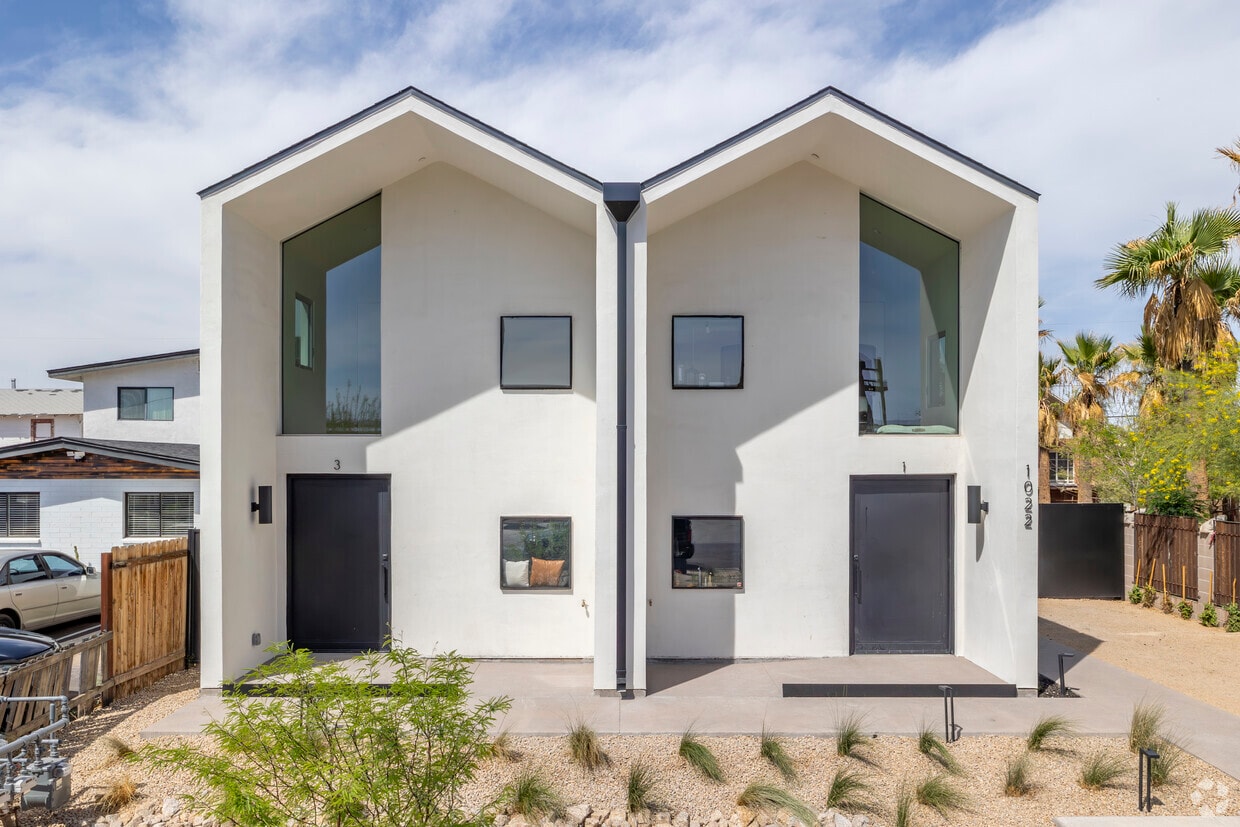 The Tailor - 1022 East Polk Street Phoenix, AZ 85006 | Apartments.com