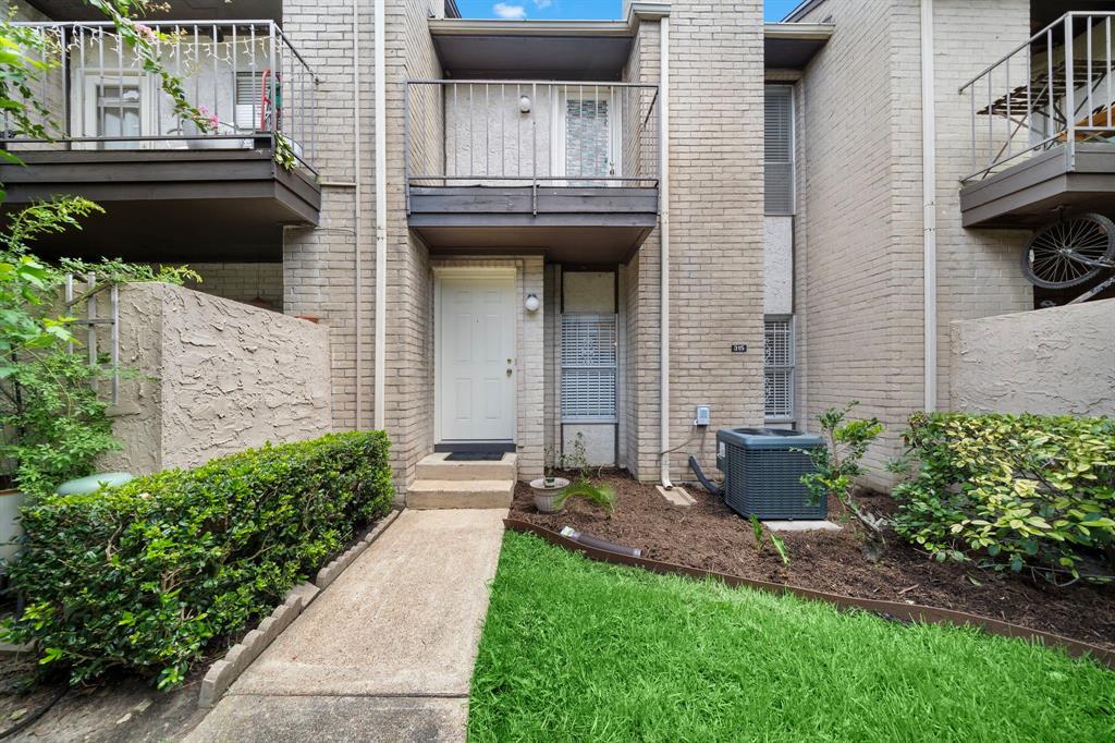 2021 Spenwick Dr Unit 315, Houston, TX 77055 - Condo for Rent in ...