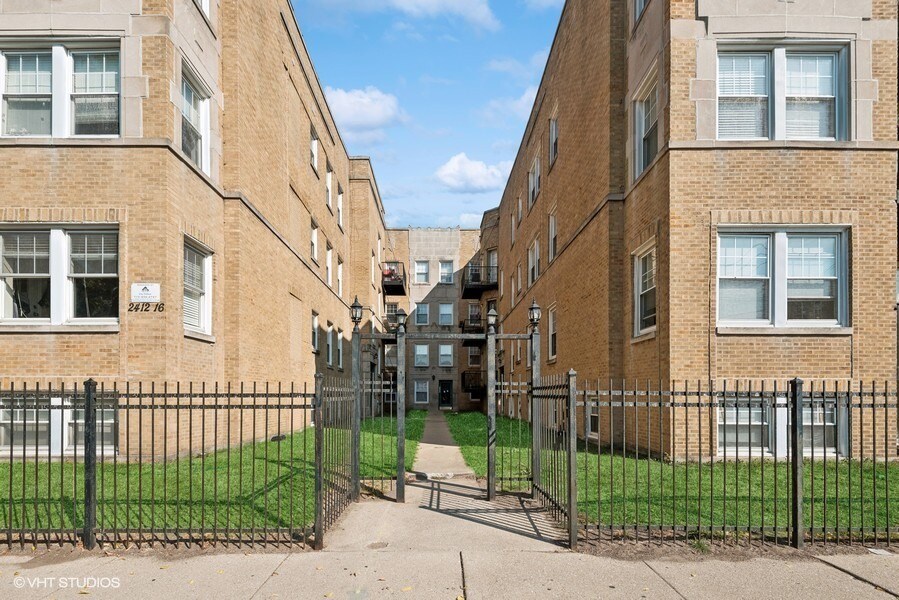 2412 W Bryn Mawr Ave Unit 3N, Chicago, IL 60659 - Condo for Rent in ...