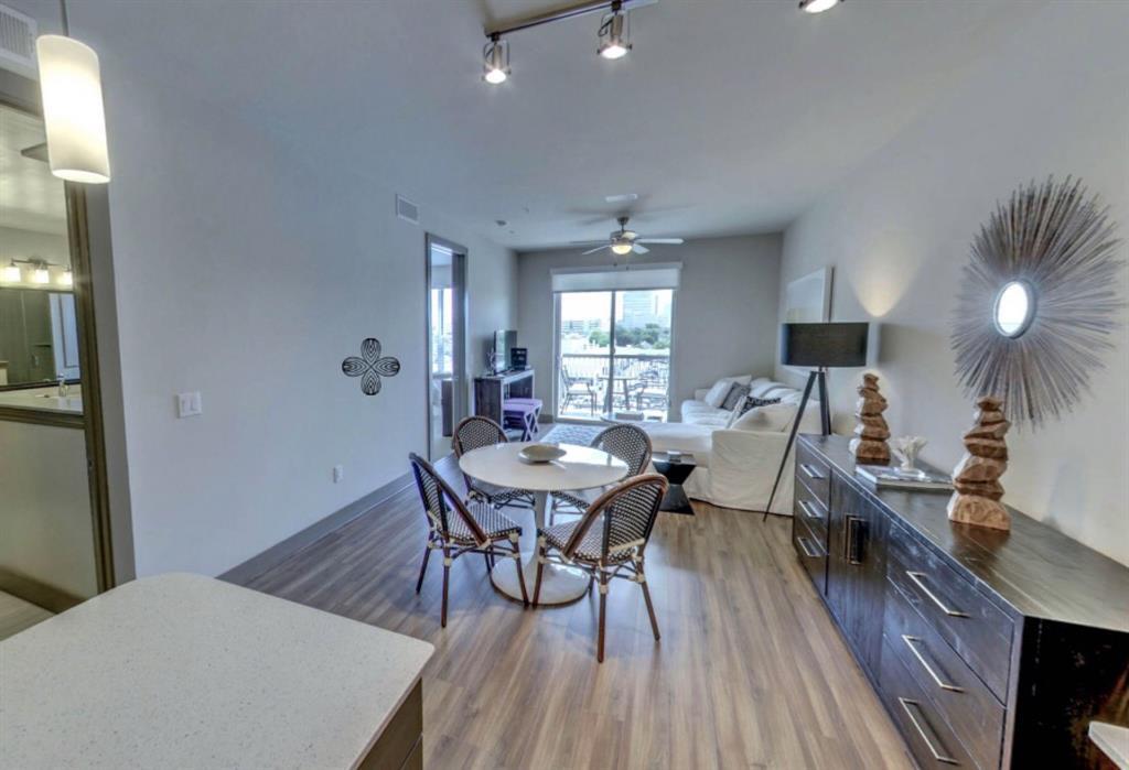 10402 Town and Country Way Unit 131, Houston, TX 77024 - Condo for Rent ...