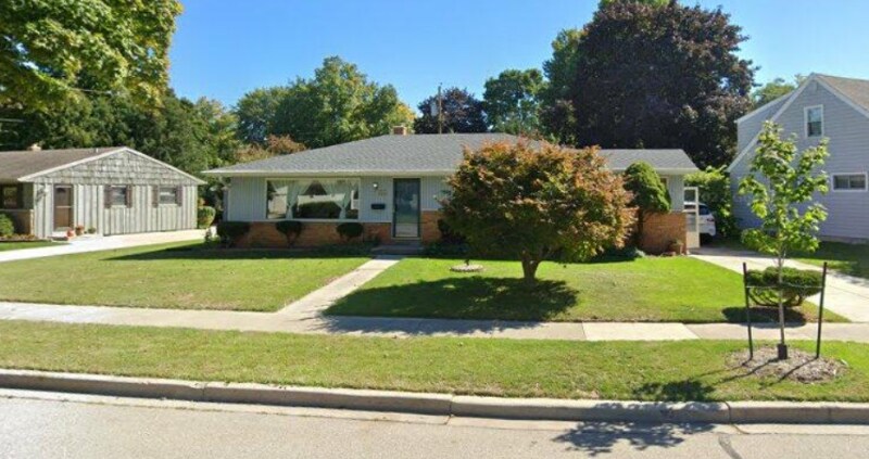 W67N434 Grant Ave, Cedarburg, WI 53012 | Apartments.com