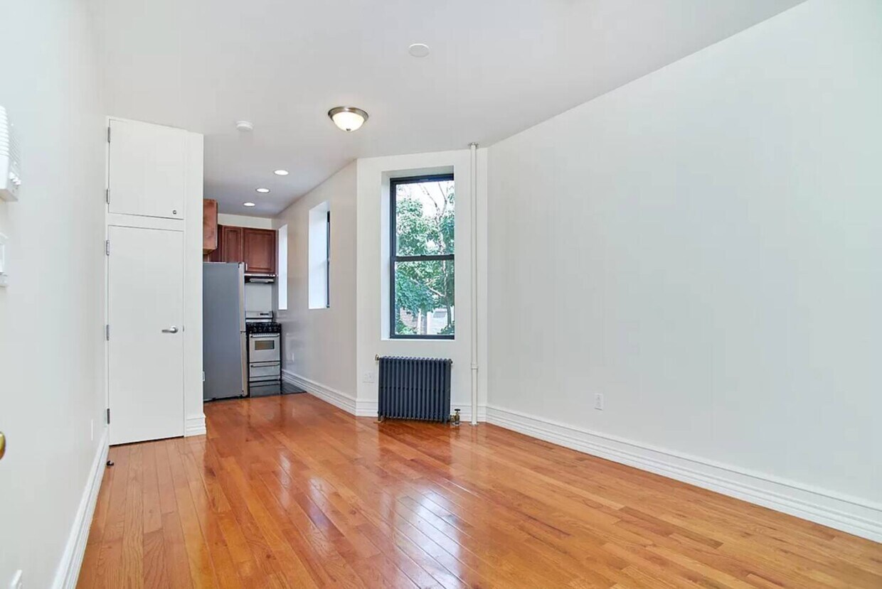 4 W 103rd St Unit 4D, New York, NY 10025 | Apartments.com