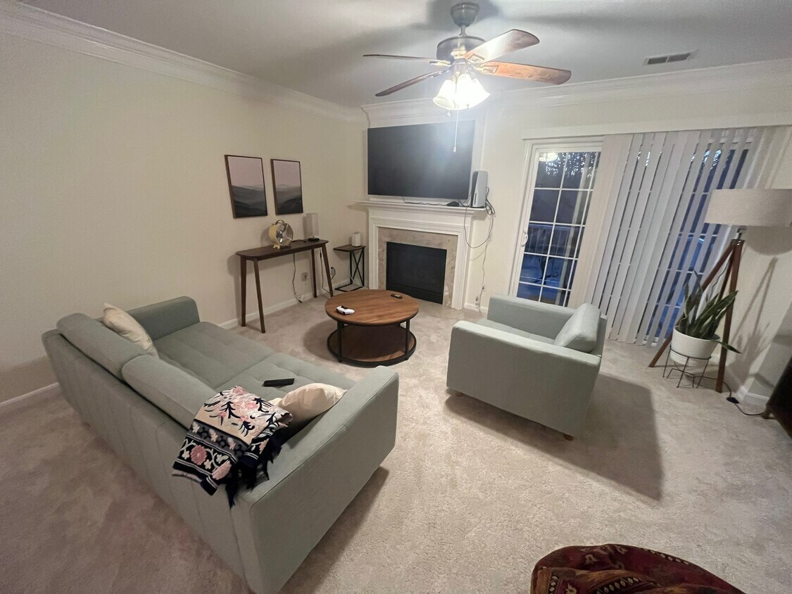 5970 Kimberly Anne Way Unit 5970, Alexandria, VA 22310 - Condo for Rent ...