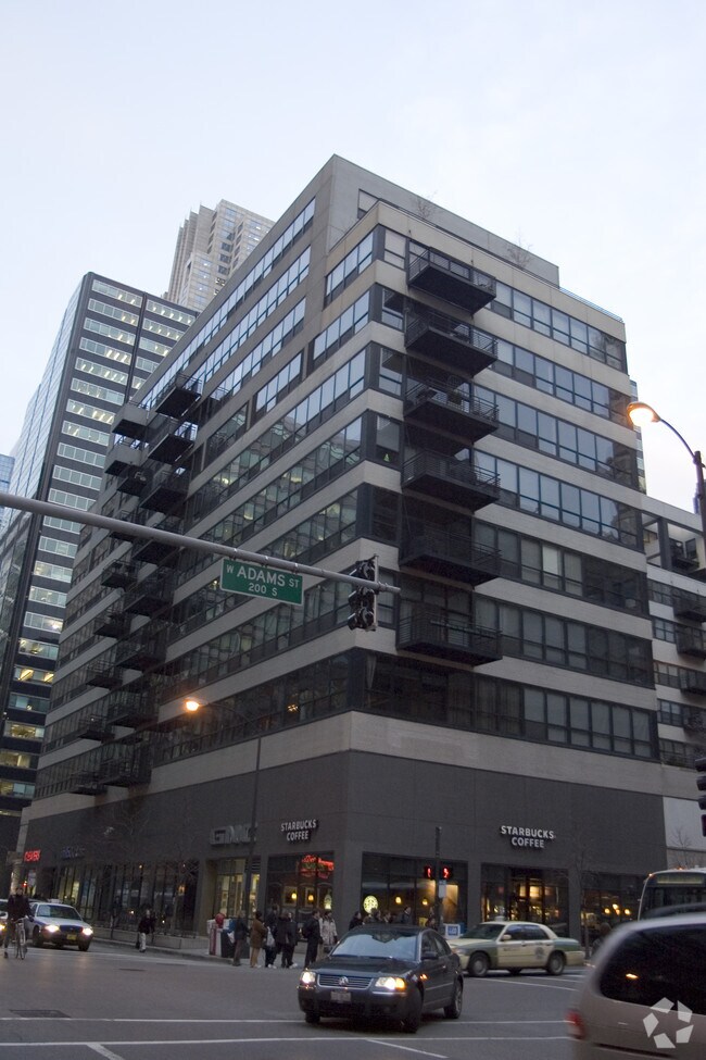 Metropolitan Place Rentals - Chicago, IL | Apartments.com