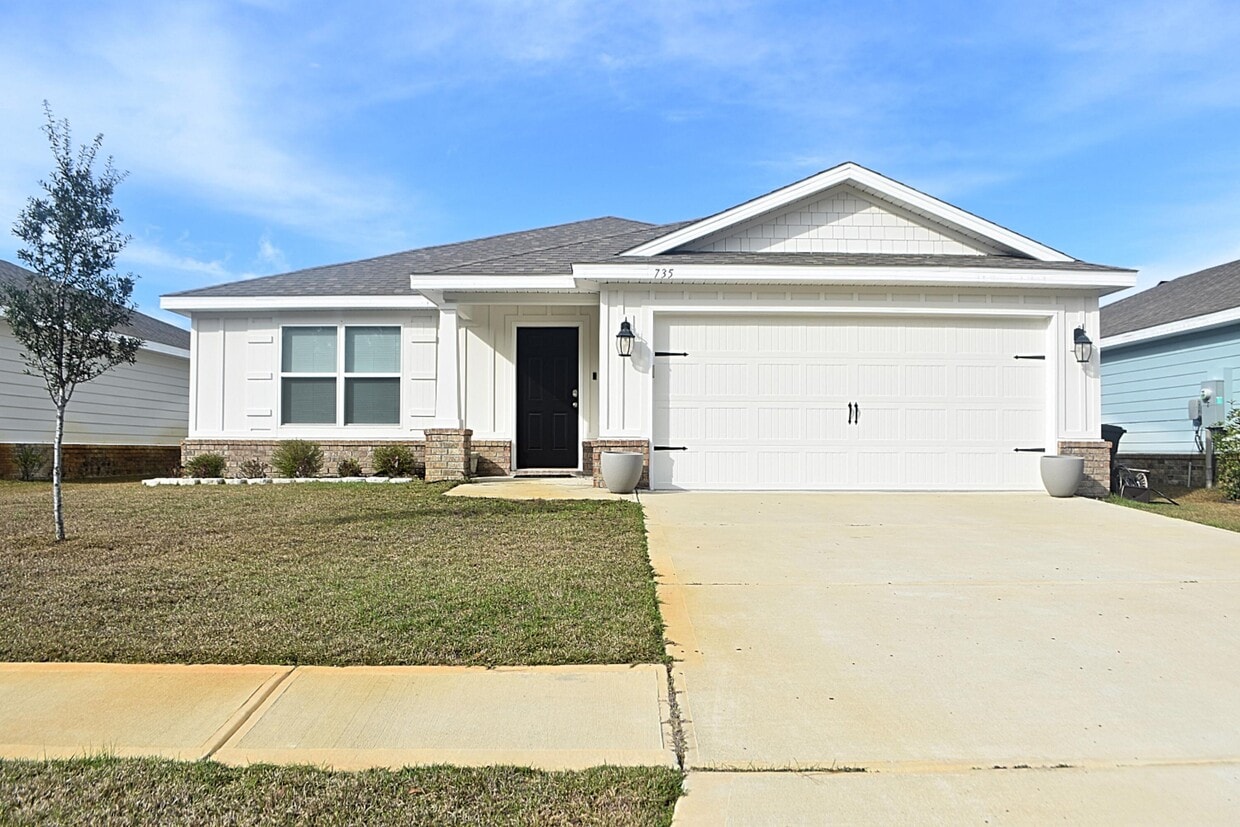 735 Riverwalk Cir, Freeport, FL 32439 - House Rental in Freeport, FL ...