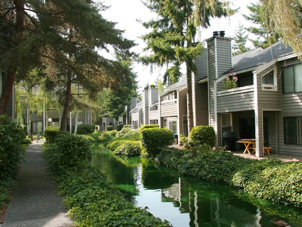 The Lakes Apartments Rentals - Bellevue, WA | Apartments.com