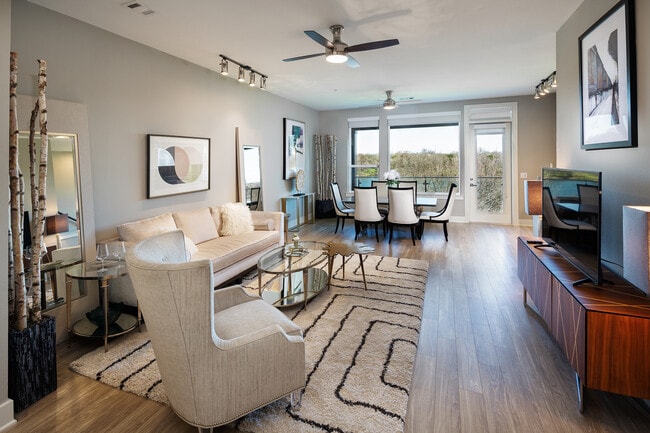 AMLI South Shore Apartments - Austin, TX | Apartments.com