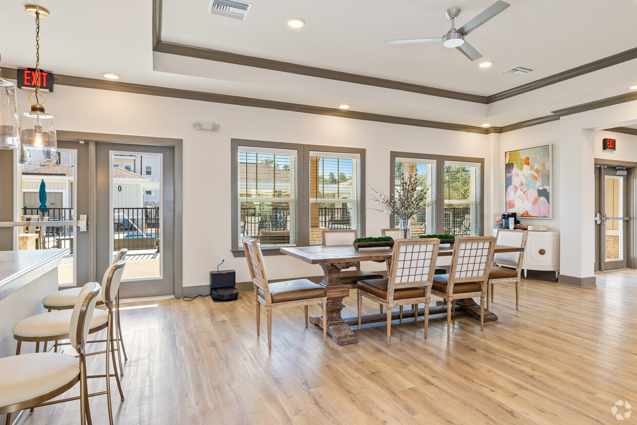Arbours at Crestview - 1100 Patriot Ln Crestview, FL 32539 | Apartments.com