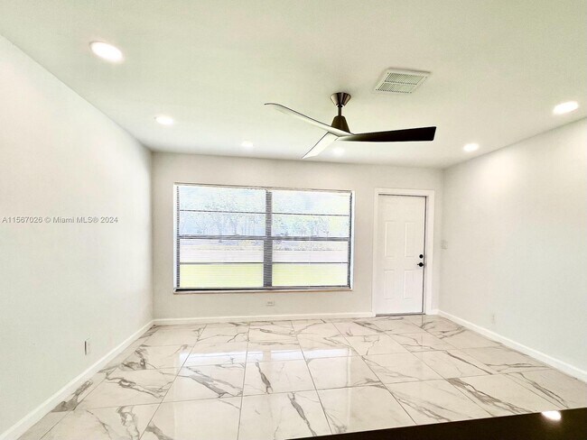 329 SW 3rd St, Boca Raton, FL 33432 - House Rental in Boca Raton, FL ...