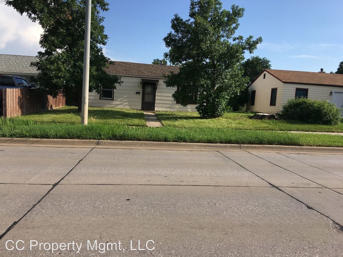 7 E Saint Patrick St, Rapid City, SD 57701 - House Rental in Rapid City ...