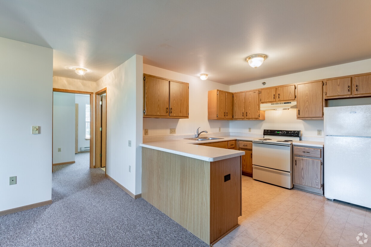 Thompson Meadows Apartments: 55+ Adult - 3120 E Norwich Ave Saint ...