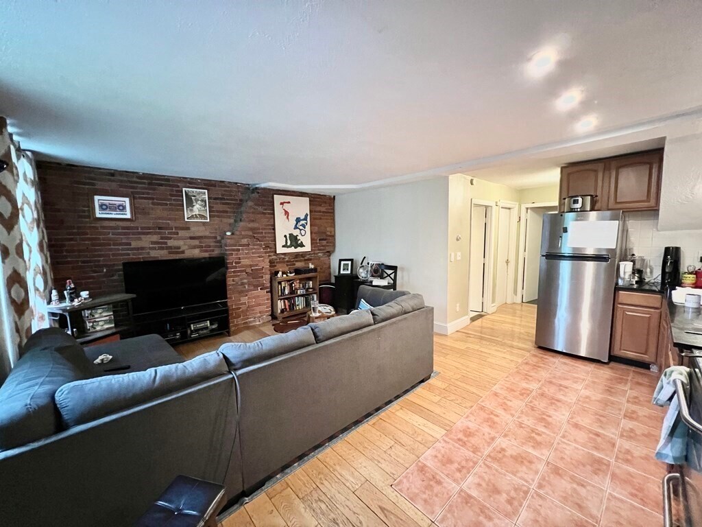 99 Saint Botolph St Unit 2, Boston, MA 02116 - 99 Saint Botolph St ...