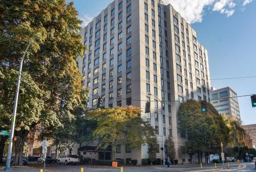 1105 Spring St Unit 1303, Seattle, WA 98104 - Condo for Rent in Seattle ...