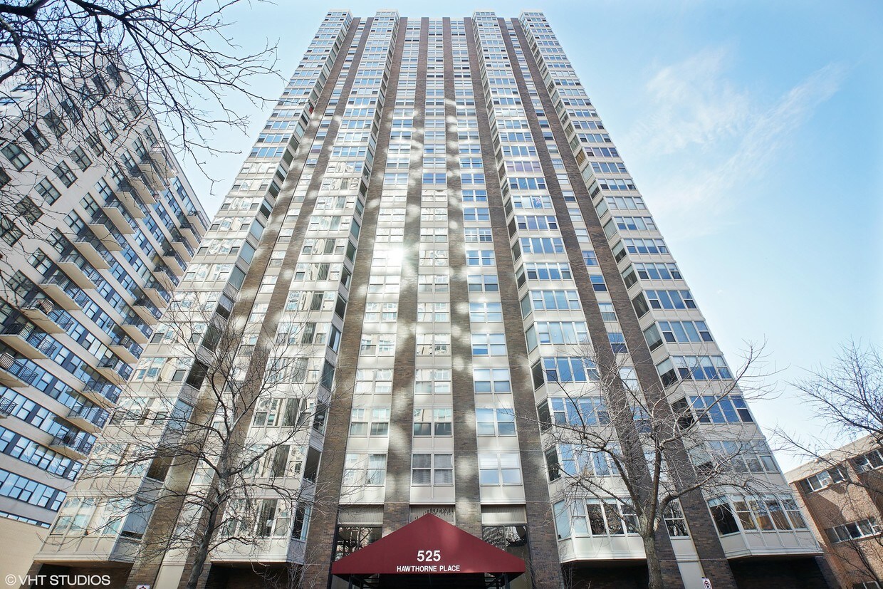 525 W Hawthorne Pl, Chicago, IL 60657 - 525 W Hawthorne Pl Chicago, IL ...