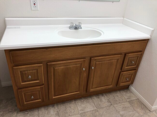 Vale Terrace Apartments Apartments - Vista, CA | Apartments.com