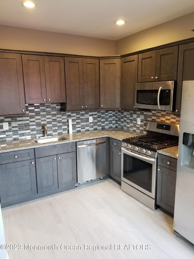 38 Jackson St, Freehold, NJ 07728 - Condo for Rent in Freehold, NJ ...