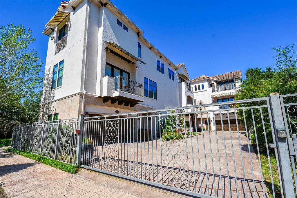 2052 W Main St, Houston, TX 77098 - House Rental in Houston, TX ...
