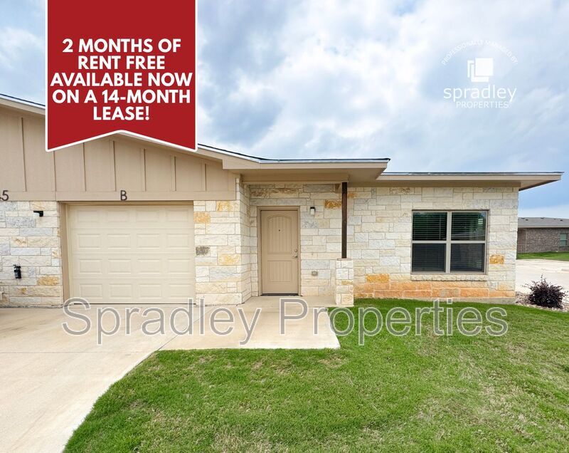 1045 Hibiscus Dr, Belton, TX 76513 - Townhome Rentals in Belton TX ...