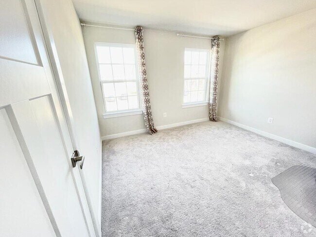 Ballenger Creek Houses for Rent with a Swimming Pool - Frederick, MD ...