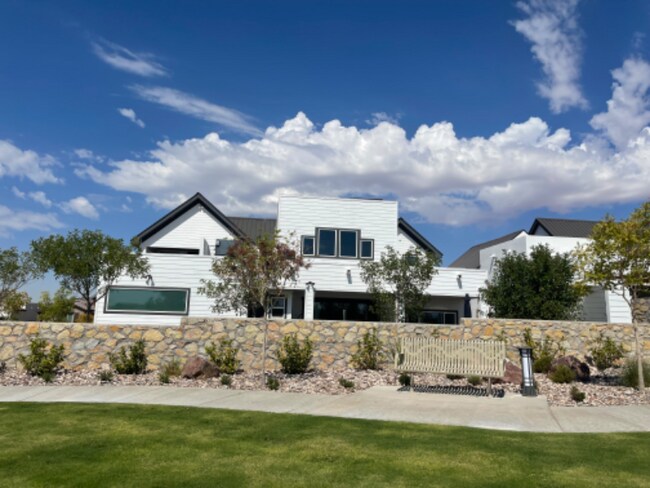 12236 Clifton Hill Rd, Horizon City, TX 79928 | Apartments.com