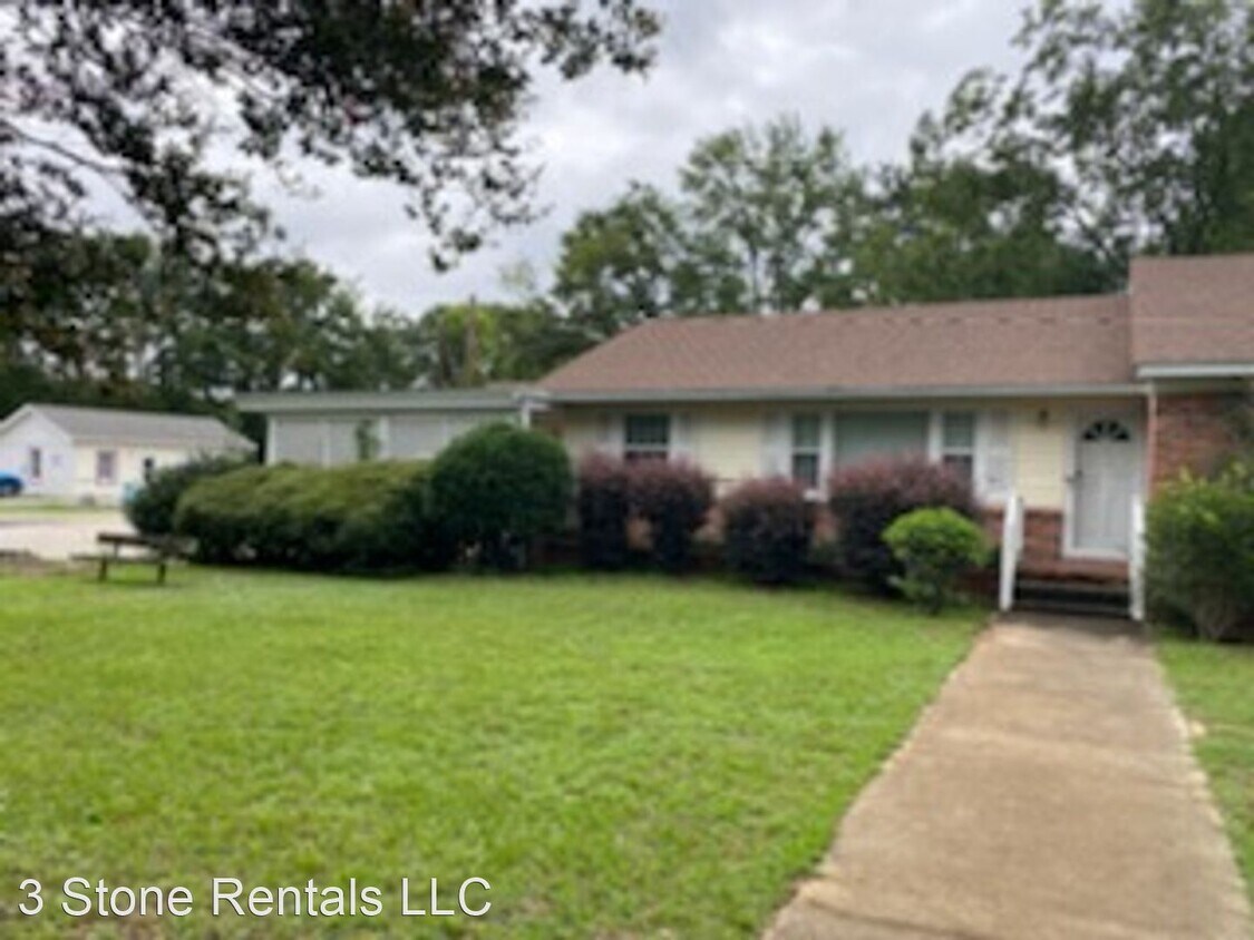 940 S Santiago Dr, Florence, SC 29501 - House Rental in Florence, SC | Apartments.com