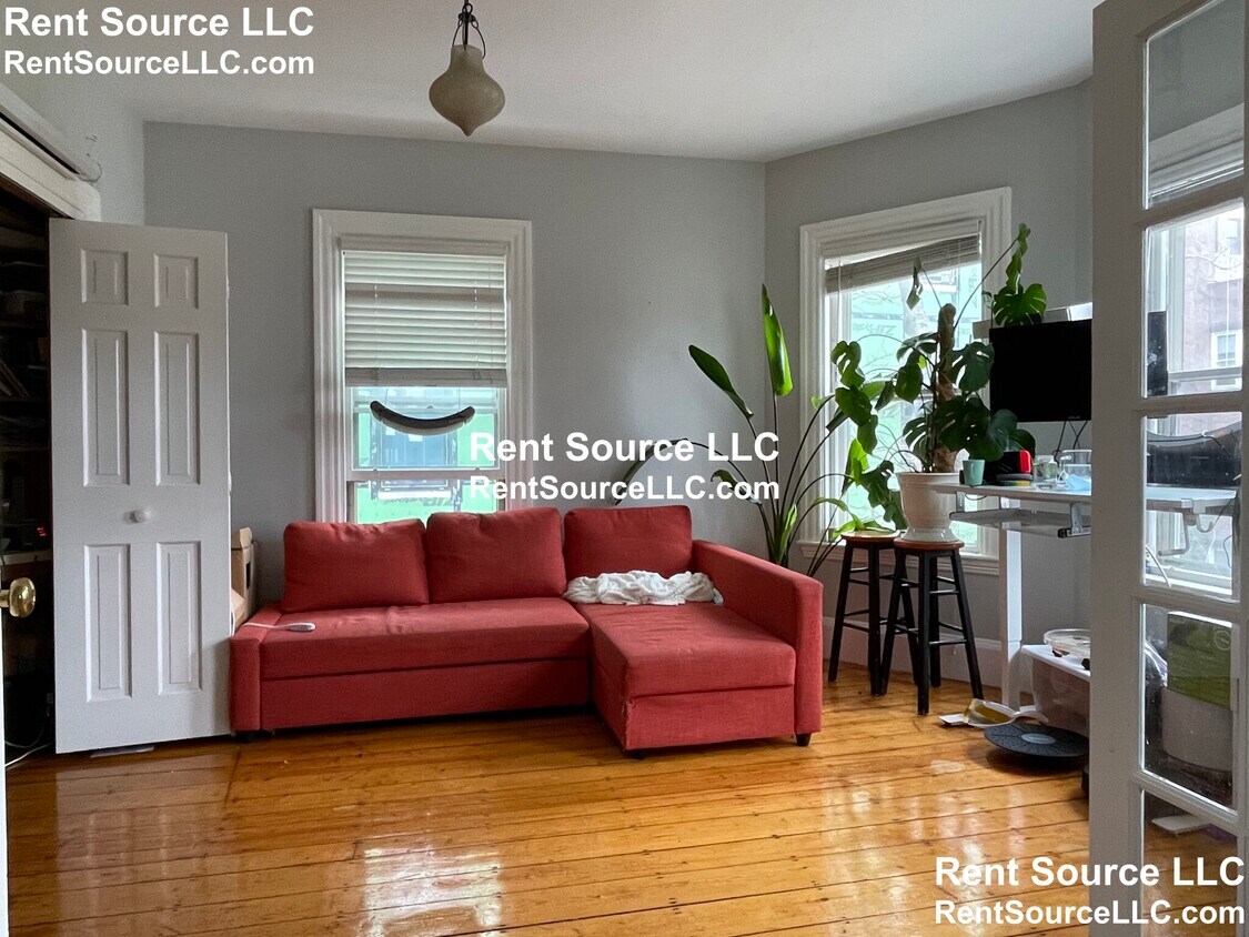 10 Arnold Cir Unit 3, Cambridge, MA 02139 - Condo for Rent in Cambridge ...