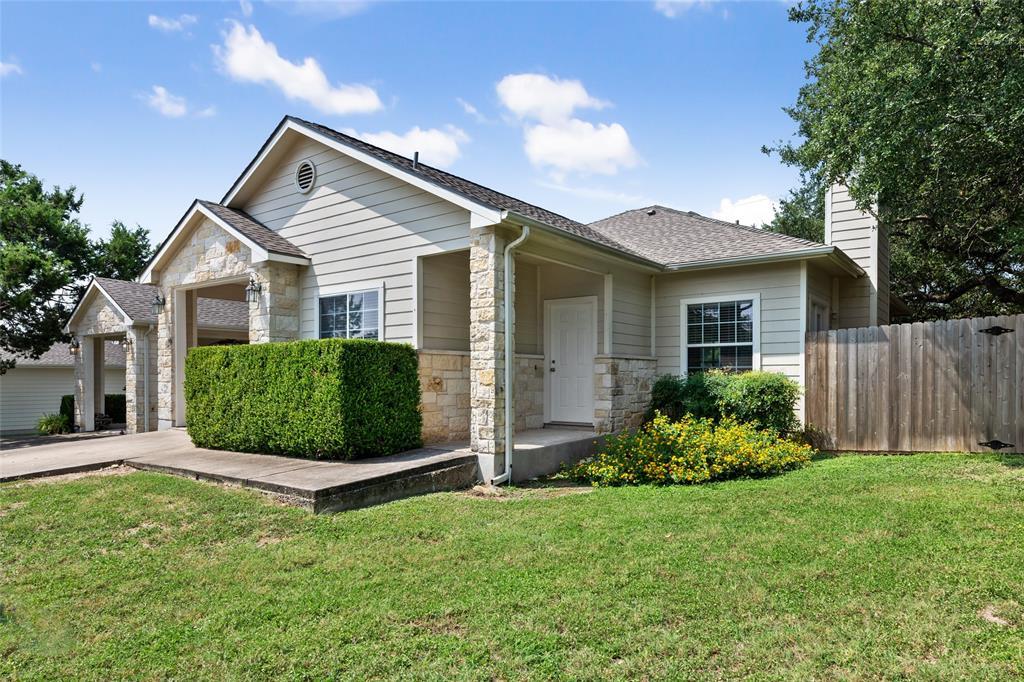 1004 Castile Rd, Austin, TX 78733 - Townhome Rentals in Austin TX ...