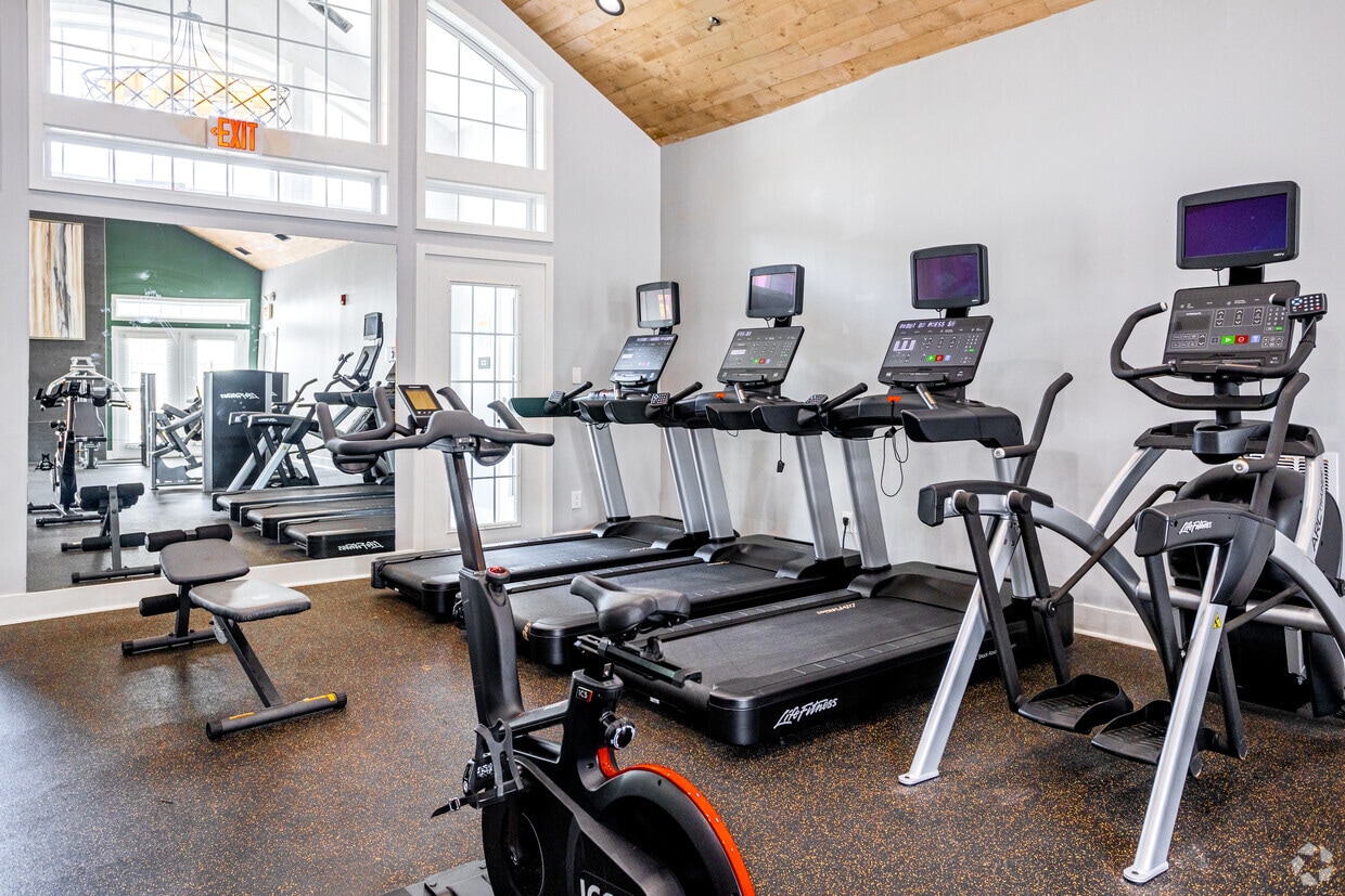 Arrive Odenton North & South - 300 Gatehouse Ln Odenton, MD 21113 ...