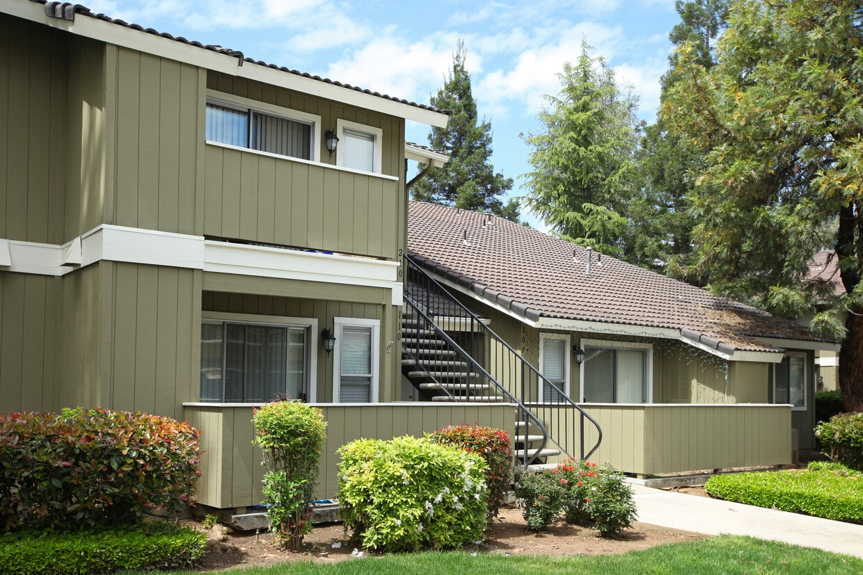 Sierra Meadows Apartments Fresno