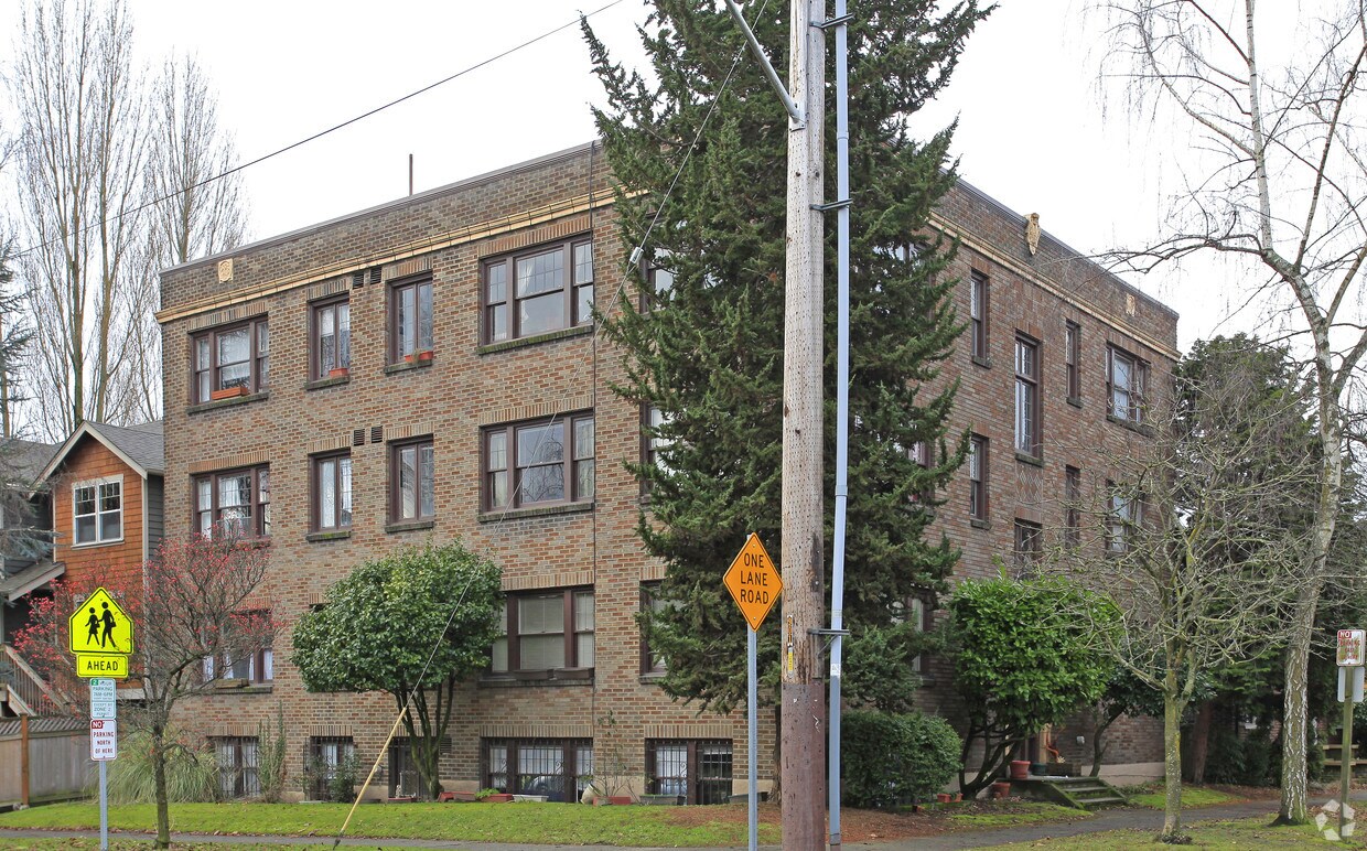 1719 E Spring St, Seattle, WA 98122 - Apartments in Seattle, WA ...