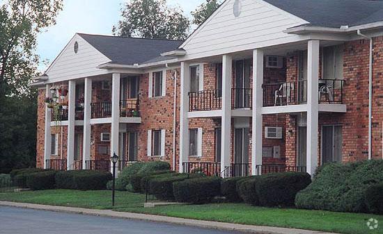 Lake Pointe Village Apartments Apartments - Plymouth, MI | Apartments.com