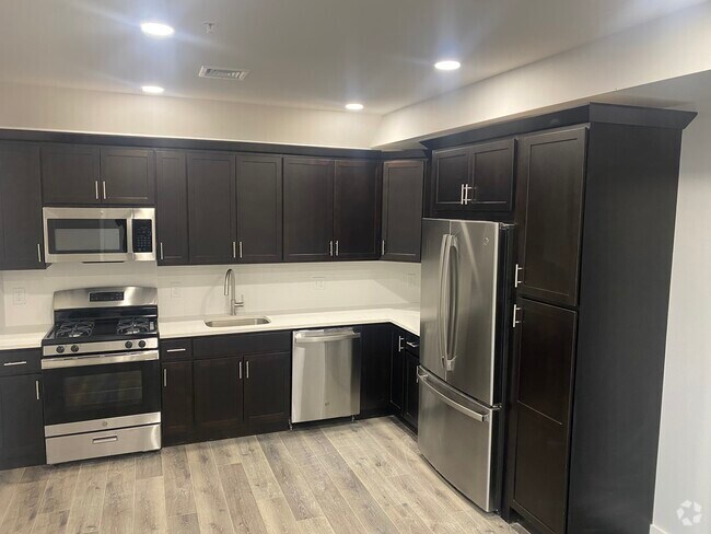 Tower Hill Apartments for Rent - Lawrence, MA - 16 Rentals | Apartments.com