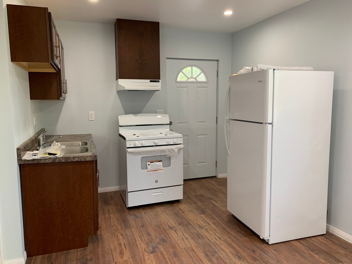 14916 Aztec St, Los Angeles, CA 91342 - House Rental in Los Angeles, CA ...