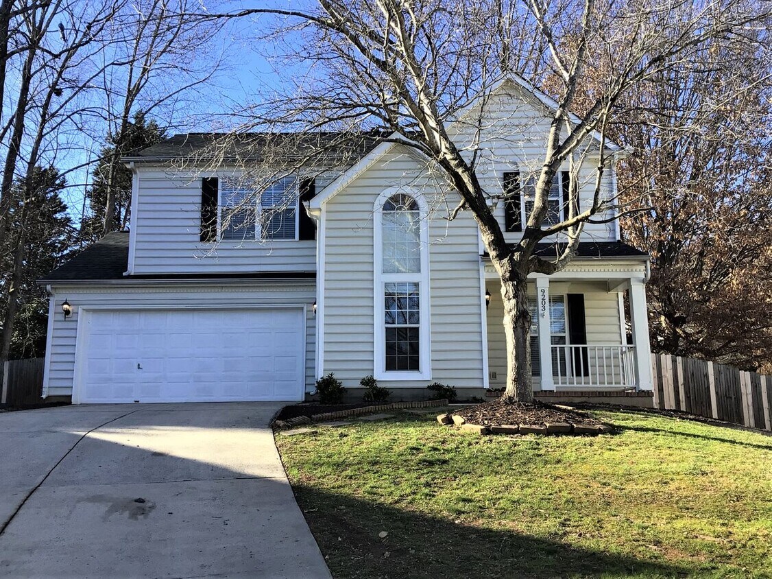 9203 Darbyshire Pl, Charlotte, NC 28216 | Apartments.com