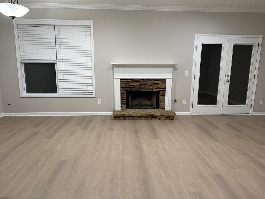 1022 Firethorne Pass, Cumming, GA 30040 - Townhome Rentals in Cumming ...