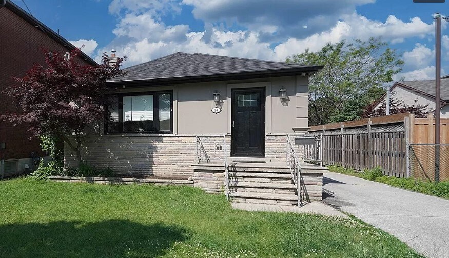 14 Ramsbury Rd, Toronto, ON M8Z 4V3 - House for Rent in Toronto, ON ...