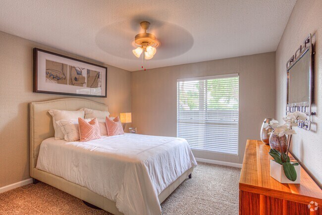 Cambridge Place Apartments - Houston, TX | Apartments.com