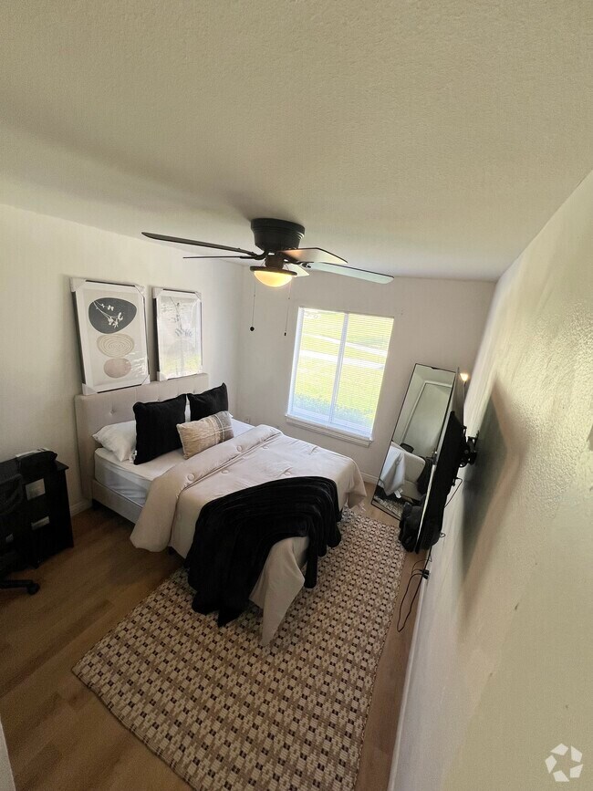 Northside Apartments for Rent with Hardwood Floors - Riverside, CA ...