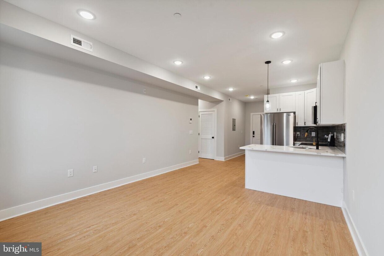 2454 N 2nd St Unit 2C, Philadelphia, PA 19133 - Room for Rent in ...