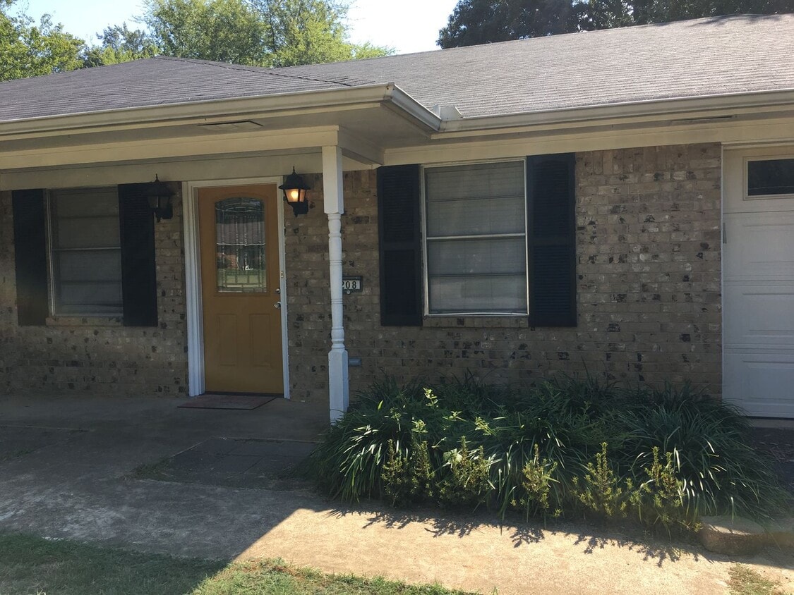 208 Cheryl St, Longview, TX 75604 - House Rental in Longview, TX ...
