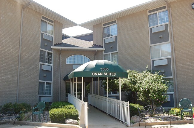 Onan Senior Suites Apartments - Waukegan, IL | Apartments.com