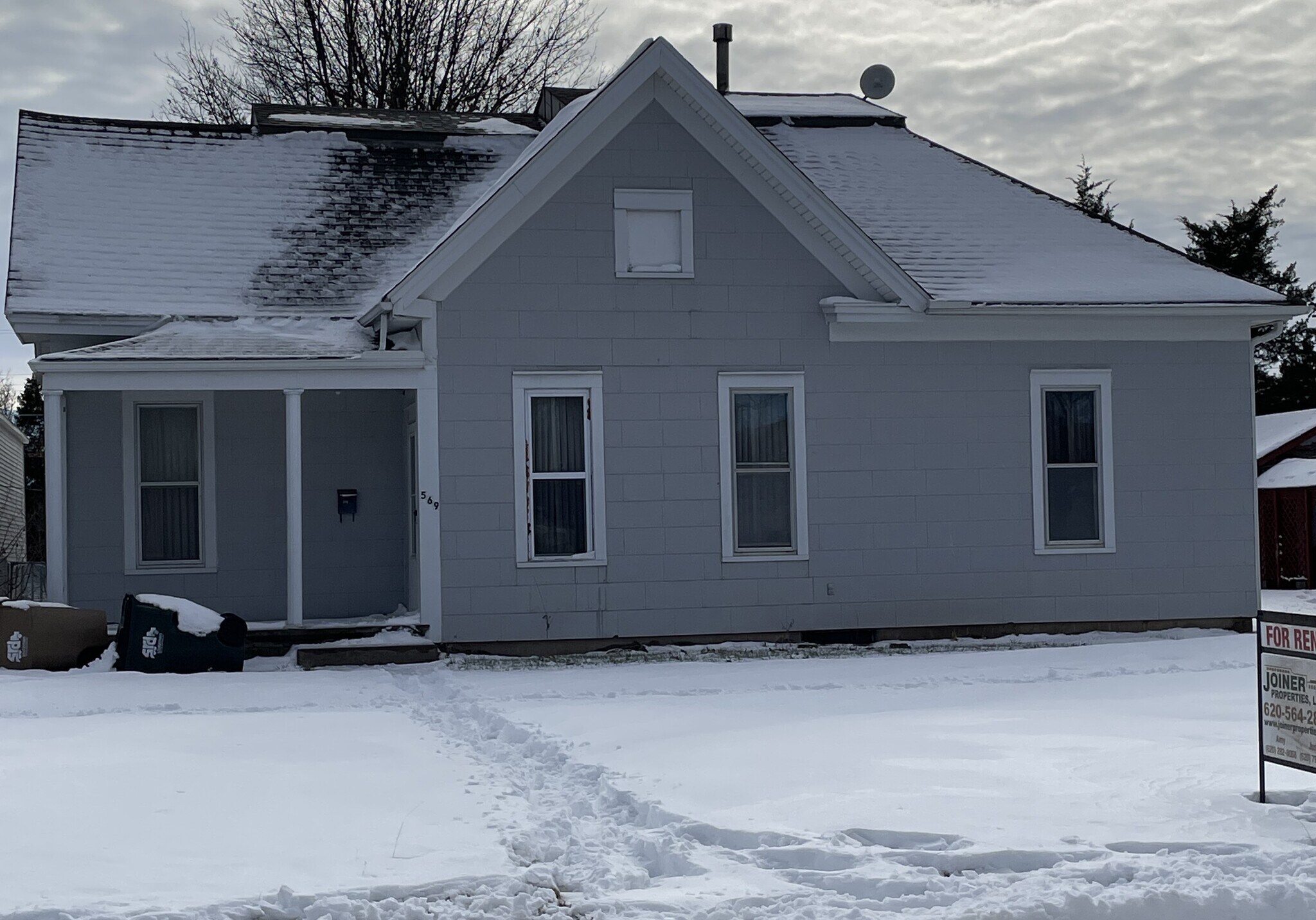 569 W Broadway St, Hoisington, KS 67544 - House Rental in Hoisington ...
