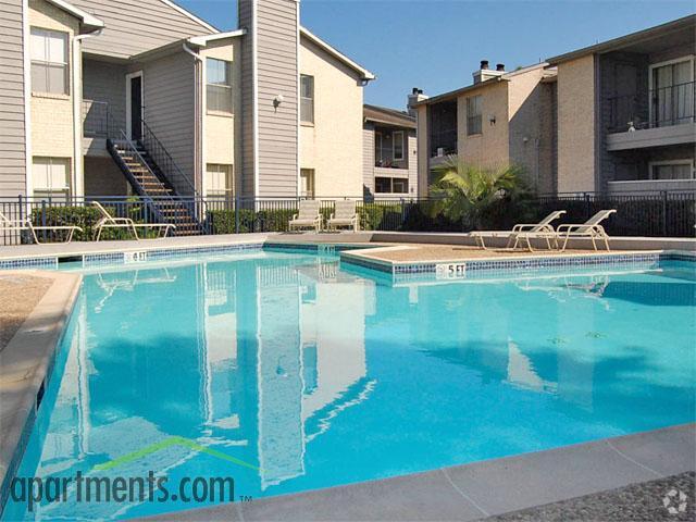 The Legacy at Clear Lake - Apartments at 270 El Dorado Blvd Webster, TX ...